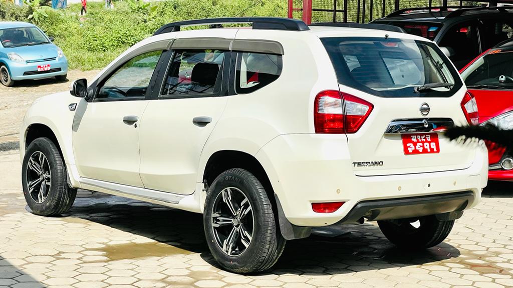 Nissan Terrano Xl-2018model- Rs.2975000 - buy hyundai, suzuki, kia ...